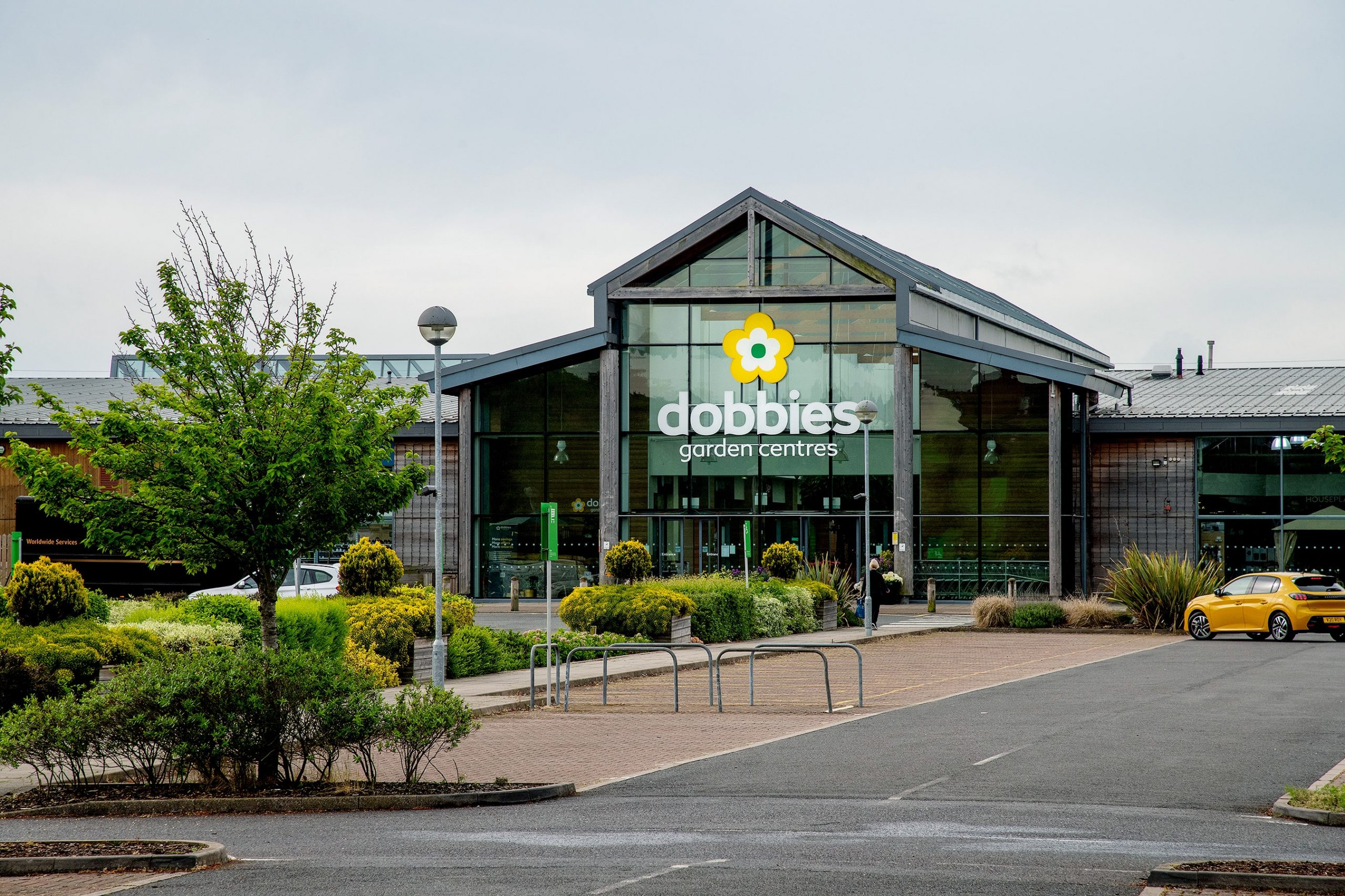 Carrick Vets opens at Dobbies | Retail Destination