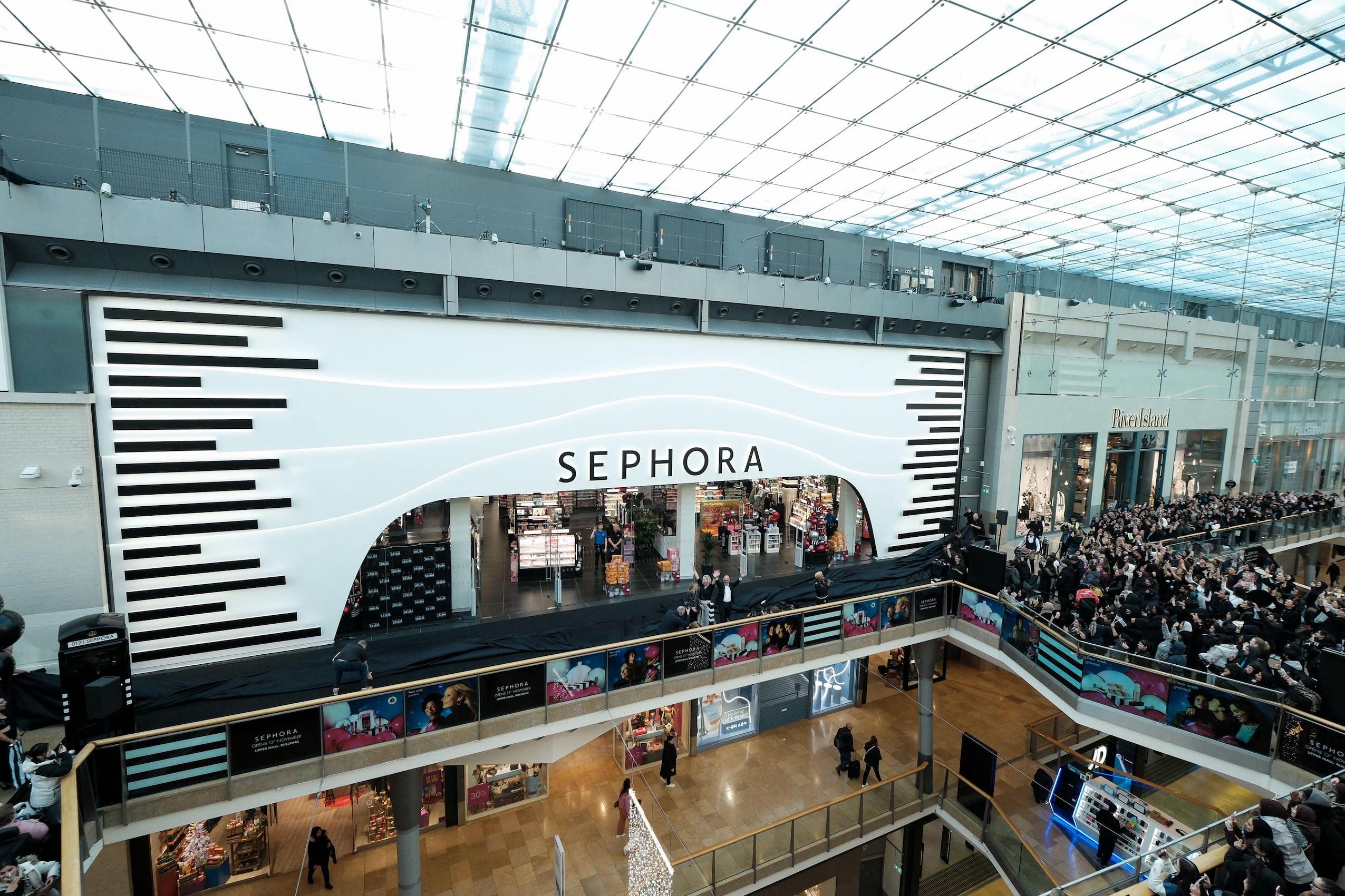 Huge crowds form for Sephora's Birmingham opening | Retail Destination